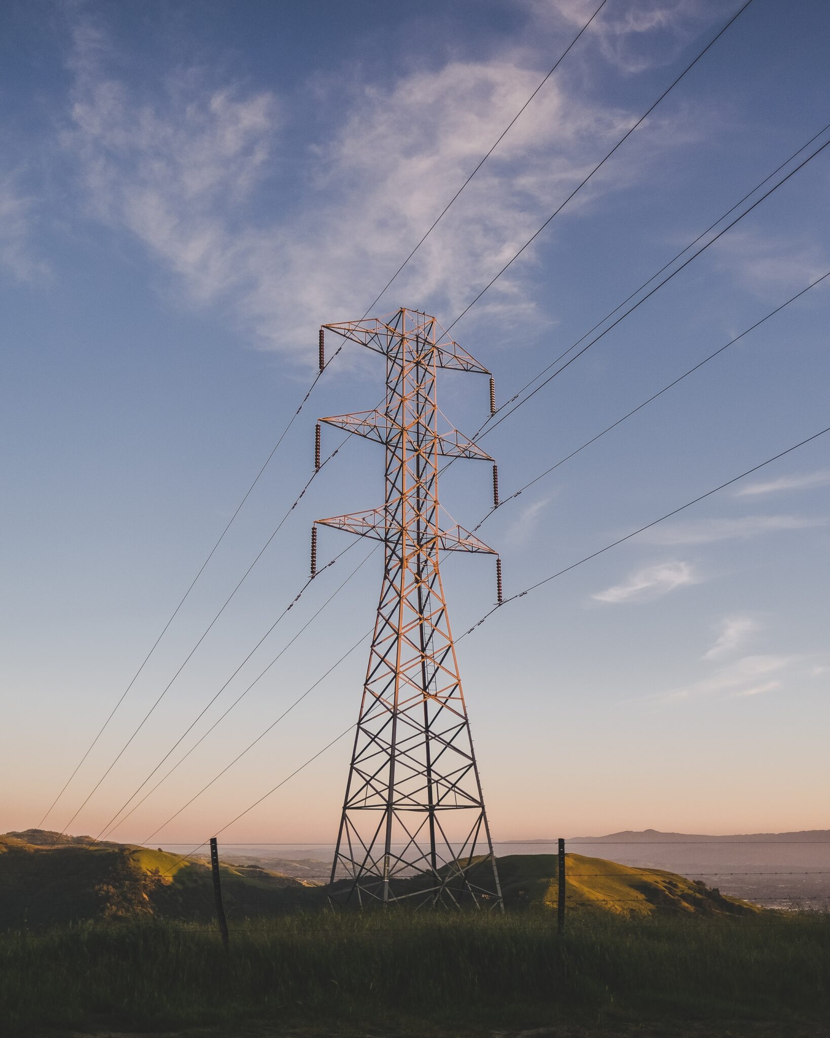 Active Voltage Regulator - THYCON - Uninterruptible Power Supplies ...